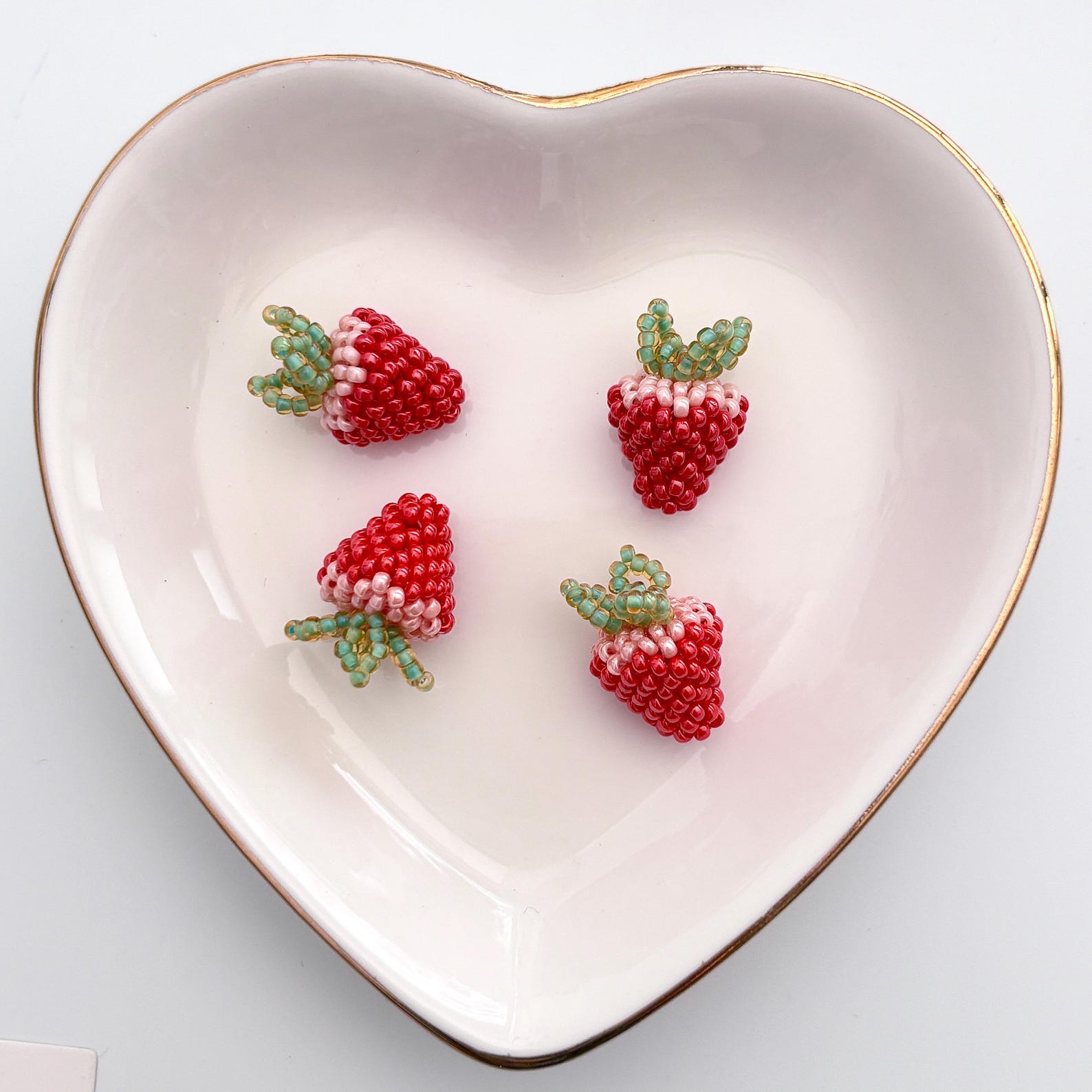 Handmade Seed Bead Strawberry Charms: DIY Jewelry Accessories - Etsy