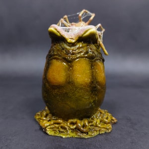 1:6 Scale Alien Egg Facehugger Embryo Xenomorph Egg 1/6 Scale Display ...