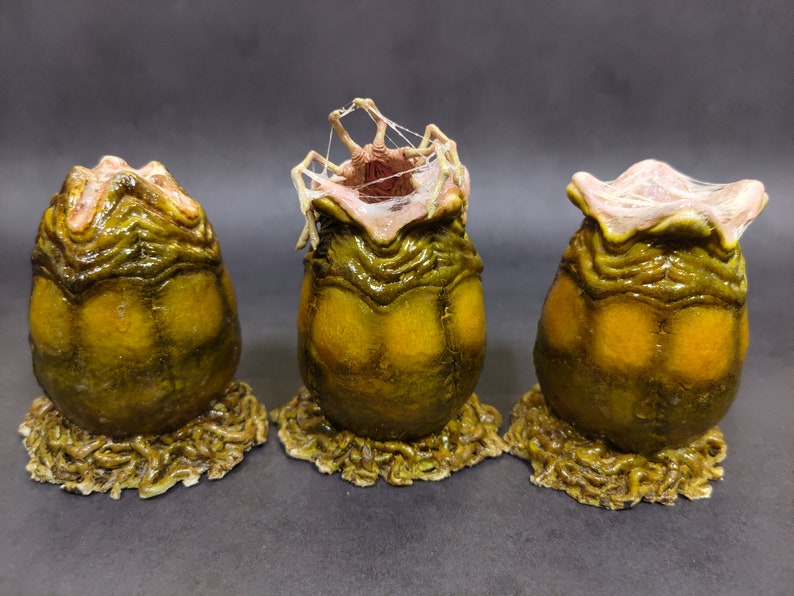 1:6 Scale Alien Egg Facehugger Embryo Xenomorph Egg 1/6 Scale Display ...