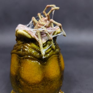 1:6 Scale Alien Egg Facehugger Embryo Xenomorph Egg 1/6 Scale Display ...