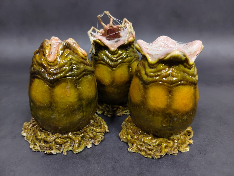 1:6 Scale Alien Egg Facehugger Embryo Xenomorph Egg 1/6 Scale Display ...