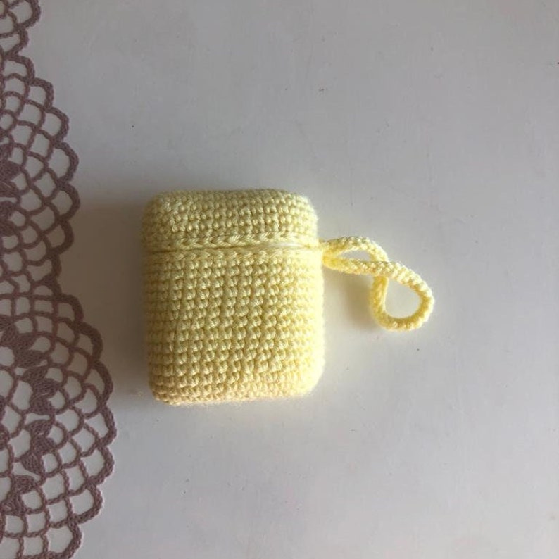 Crochet Airpods 1/2 , Headphone Cases- Special Gift - Handmade Gift ...