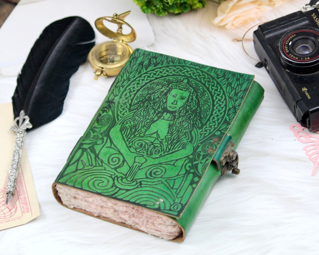 Blank Spell Book of Shadows Jesus Christ Vintage Grimoire Journal Junk ...