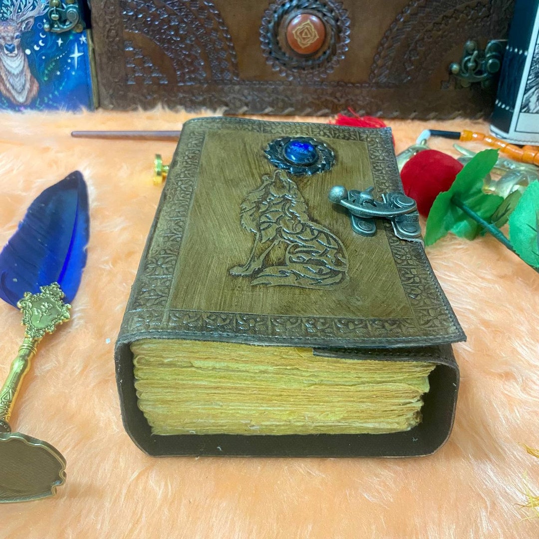 400 Pages Leather Journal Writing Notebook Antique Handmade Howl Moon ...