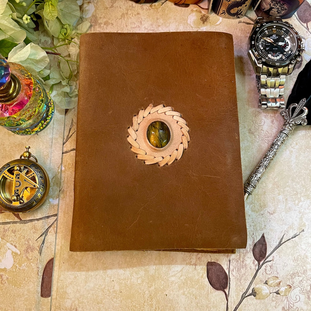 Blank Spell Book of Shadows Vintage Leather Journal Grimoire Journal ...