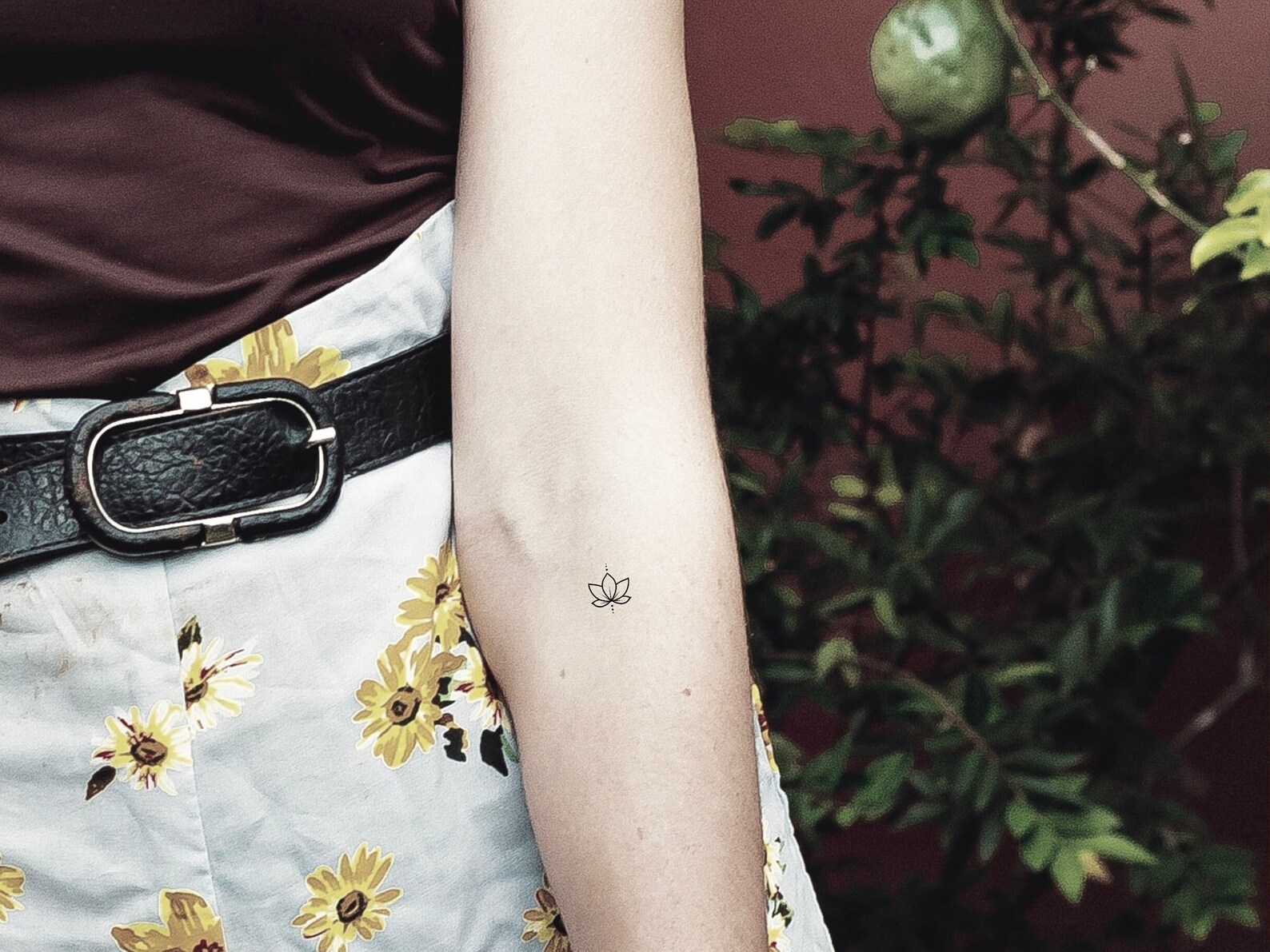 Fine Line Lotus Flower Temporary Tattoo - Etsy