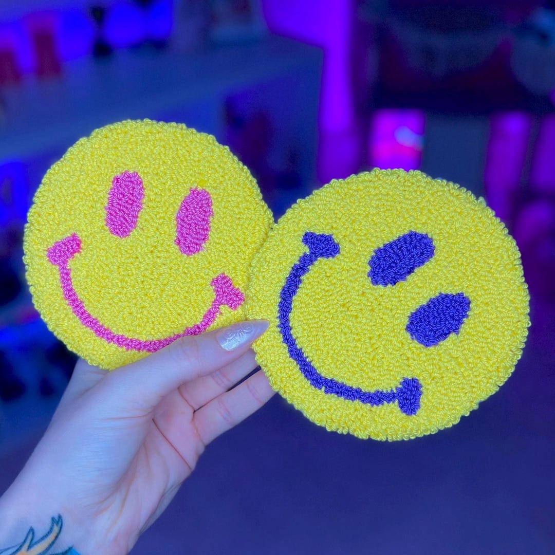 Smiley Face Punch Needle Mug Rug: Tufted Felt Coaster - Etsy