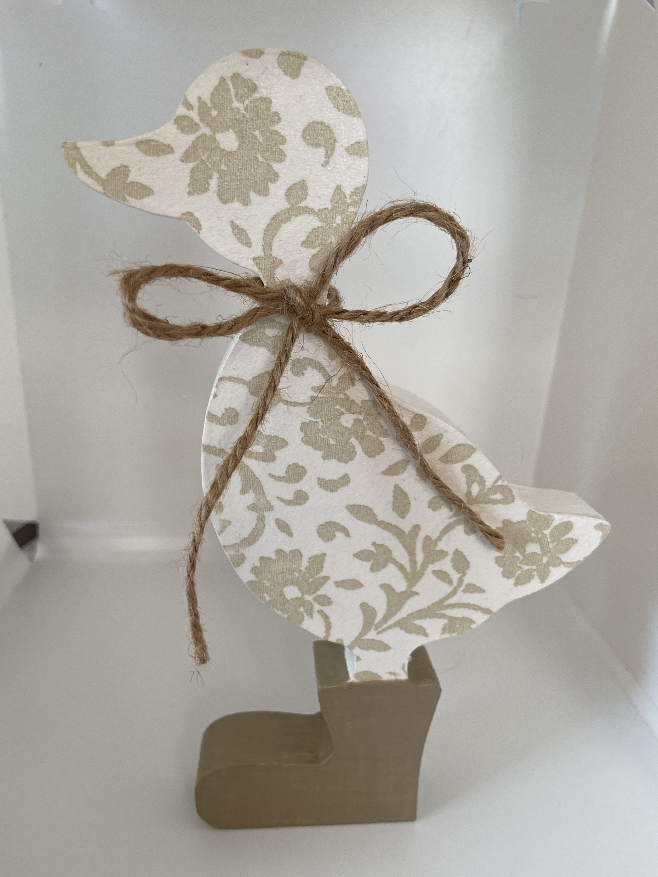 Decoupaged Wooden Duck, Beige Floral Pattern, Beige & White Wooden Duck ...