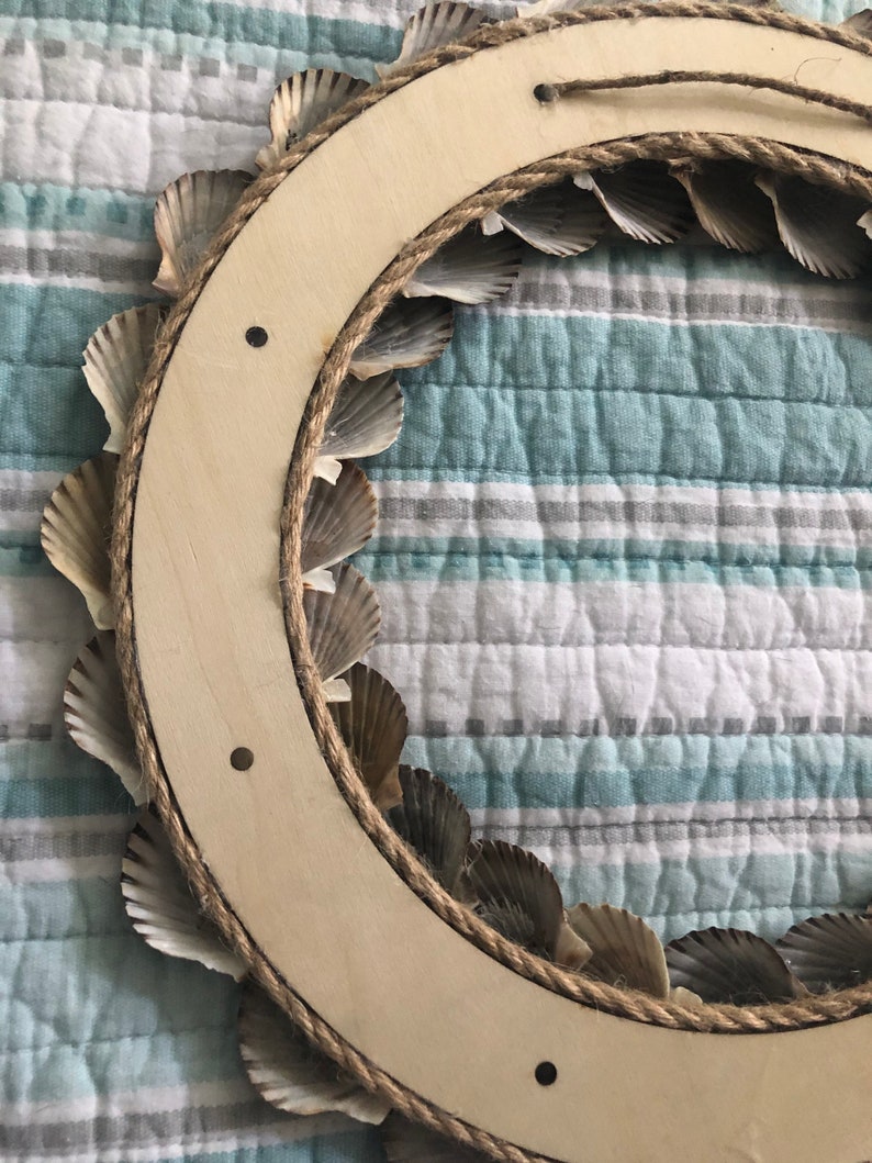 Double Row Scallop Shell Wreath 13 Coastal Wreath Beach - Etsy