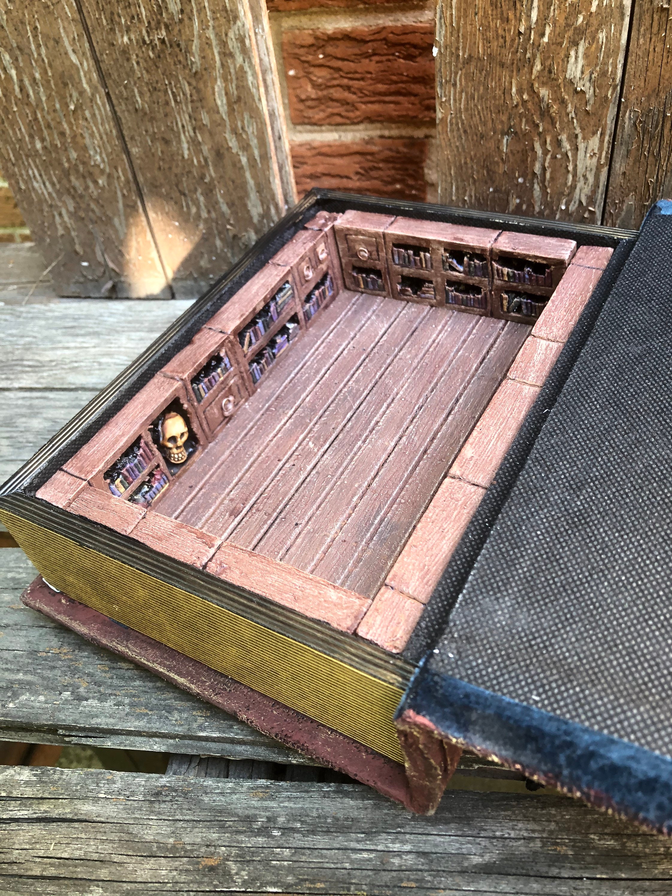 Dice Tray - Spellbook Wizard’s Library Dicetray/diorama - Etsy