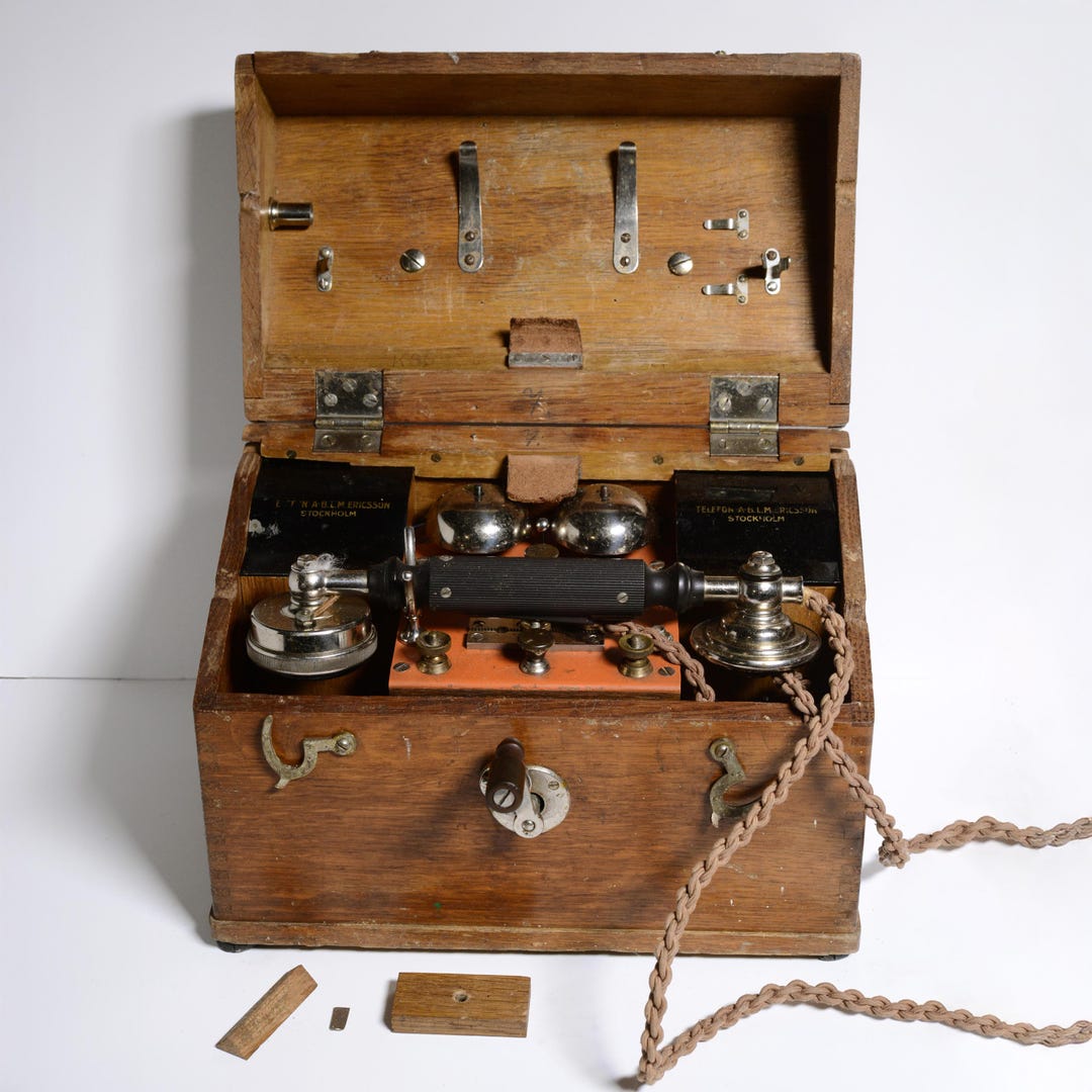 Antique Wooden Ericsson MB 115 Crank Magneto Field Telephone 1895 С ...
