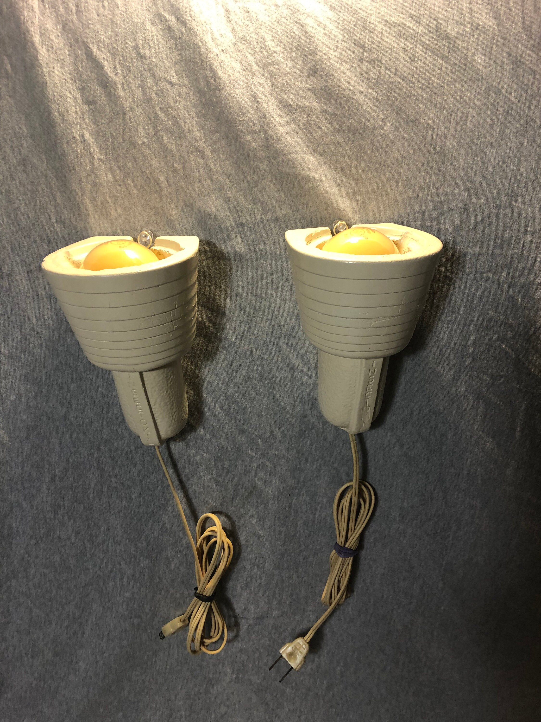 Vintage 50's 60's Bug Light Fixture Sconce Pair - Etsy