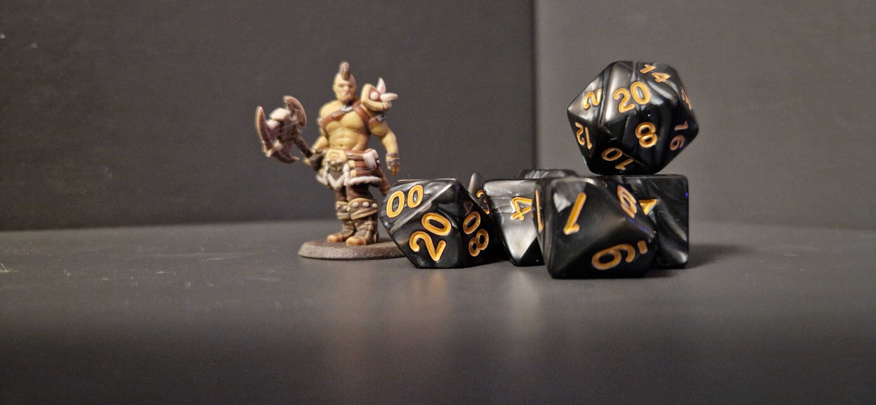 Obsidian Bonfire 7 Piece Dice Set Dungeons and Dragons, D&D Warhammer ...