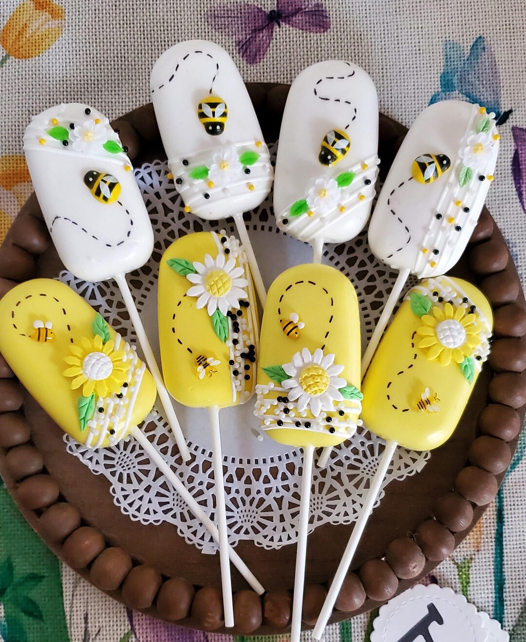 Faux Fake Buzzy Bee Summer/spring Lollipops/ Popsicles Props, Decor - Etsy