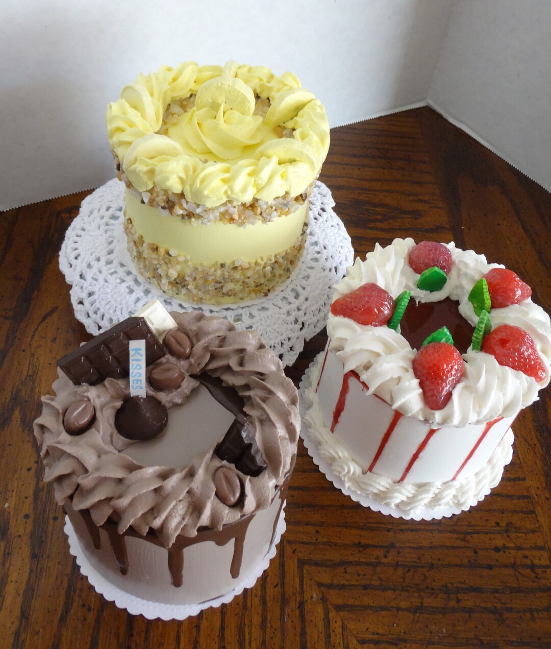 4.25 Inch Mocha Fudge/ Banana Dream/ Strawberry Vanilla Cream Cake Faux ...