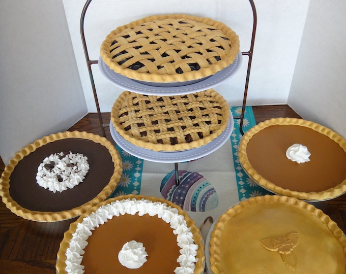 9 .5 Inch Pumpkin, Cherry, Blueberry, Chocolate & Apple Pies Faux Food ...