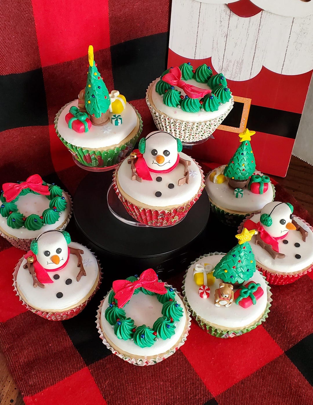 Fake Bake Faux Designer Christmas Cupcake Melting Snowman, Wreath ...