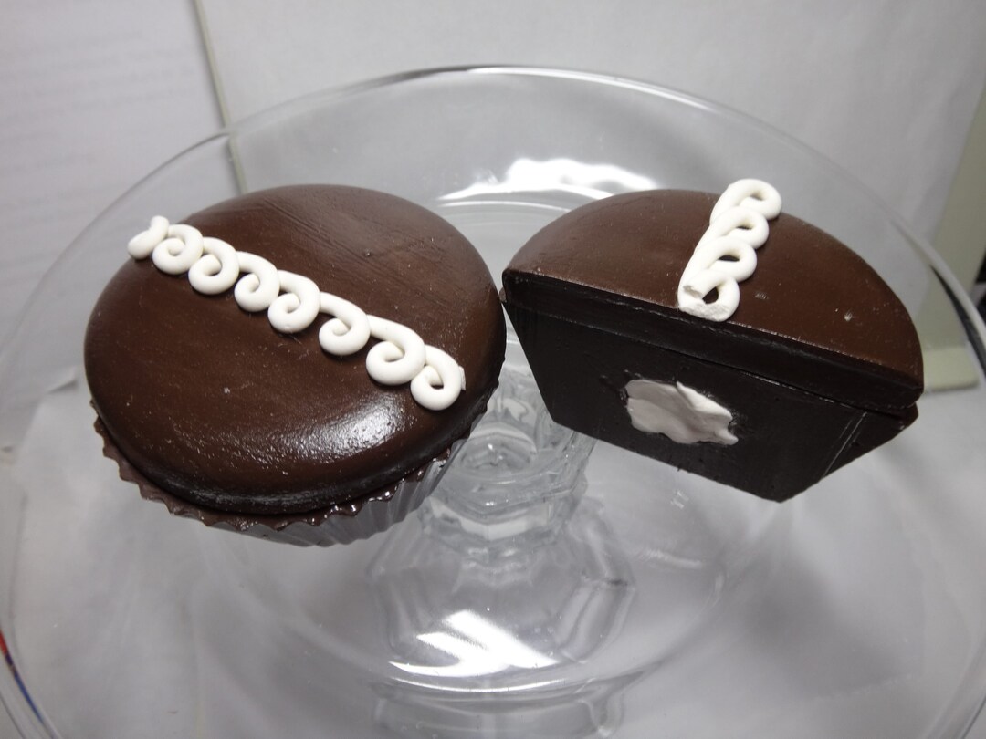 Hostess Cupcake Faux Food /fake Bake, Prop, Décor Replica - Etsy
