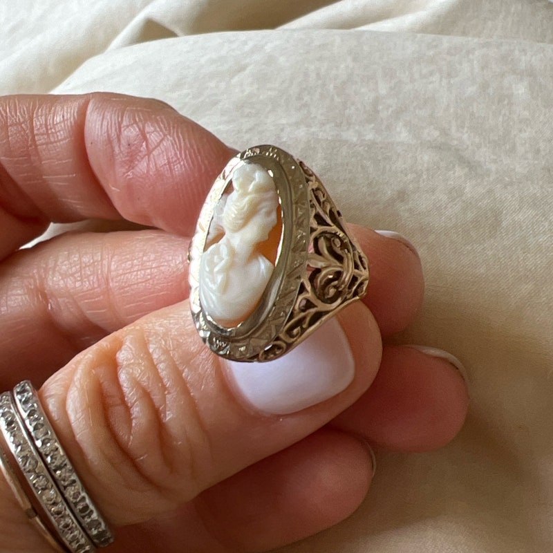 Cameo Ring - Etsy