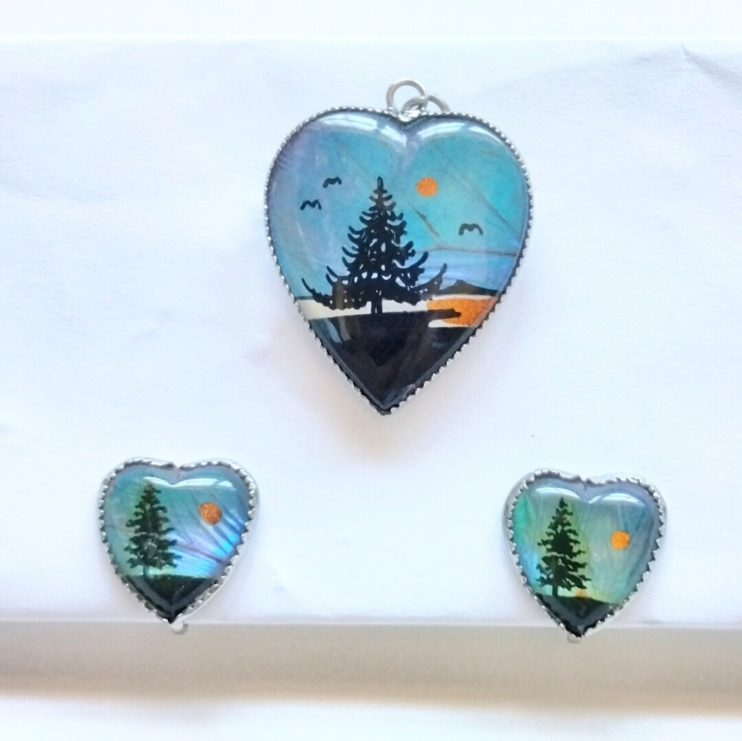 Vintage Blue Morpho Butterfly Wing Heart Pendant With Screw Back ...