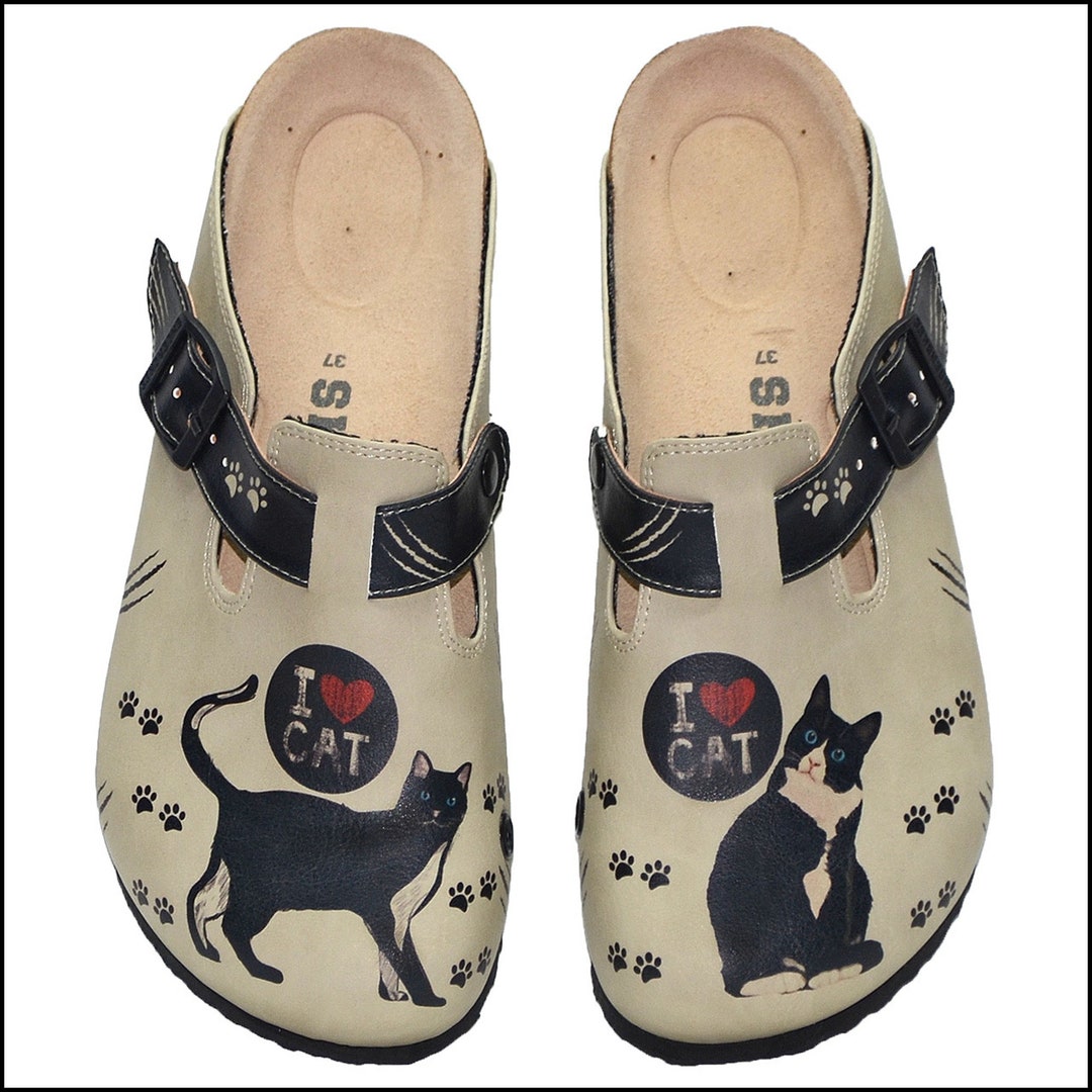 BLACK CAT Themed Comfortable Women's Clogs, CAT Lovers, Cat Lover Gifts ...