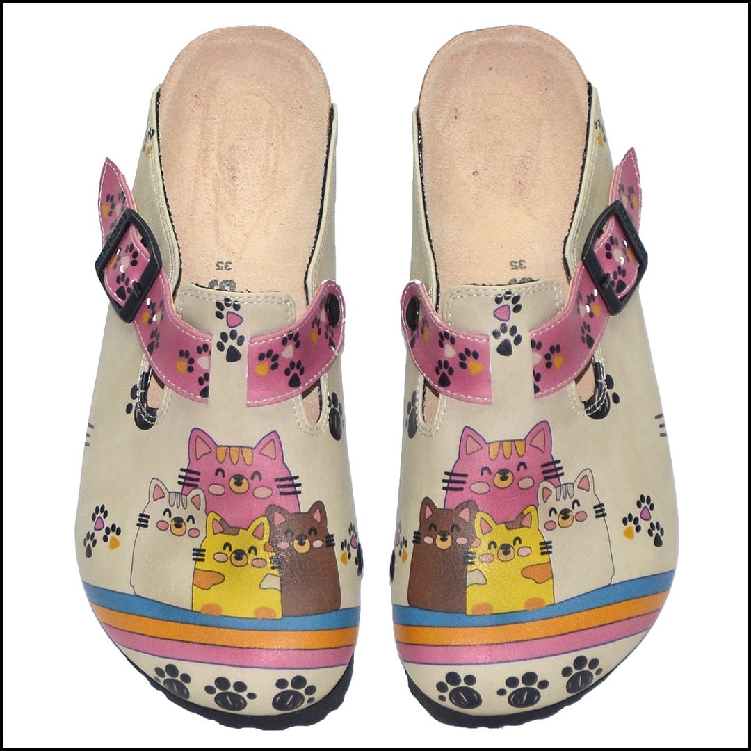 Cat Family Themed Women's Clogs, Cat Lovers, Medical Clogs, Travelers ...