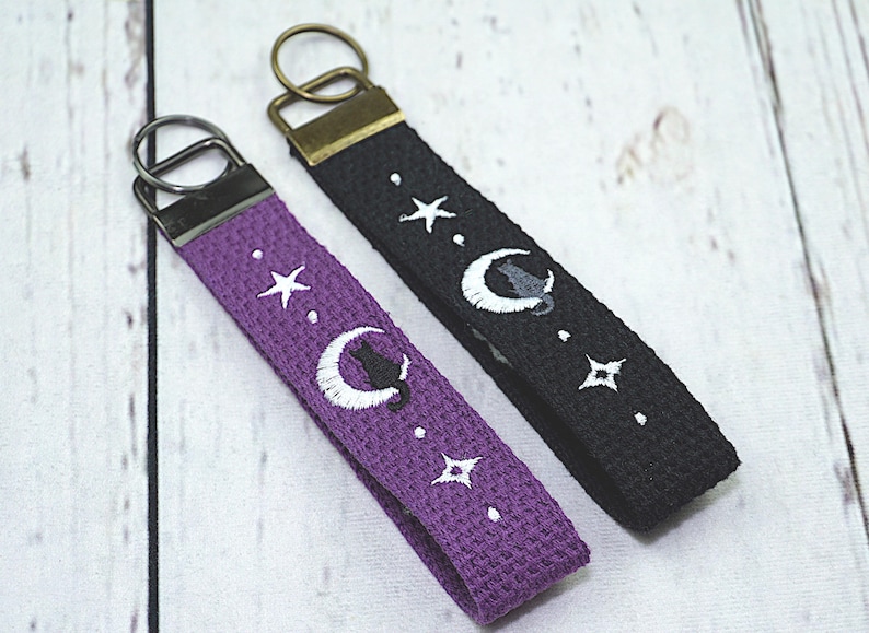 Embroidered Cat Moon Key Chain Wristlet, Celestial Kitty 100% Cotton ...