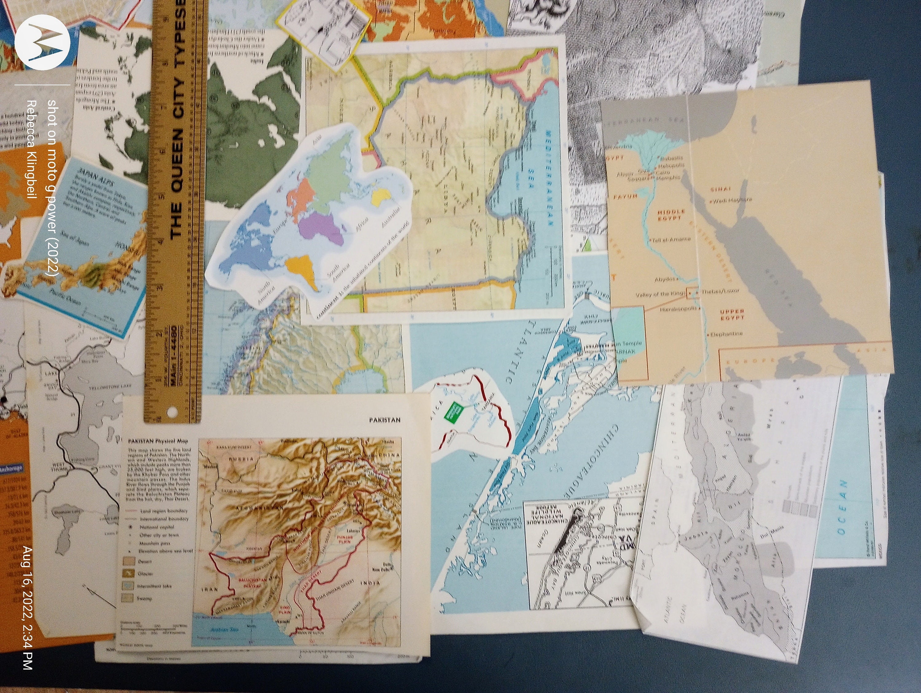 MAPS Collage Cutout Pack: 50 Cutout Vintage Images for Mixed Media ...