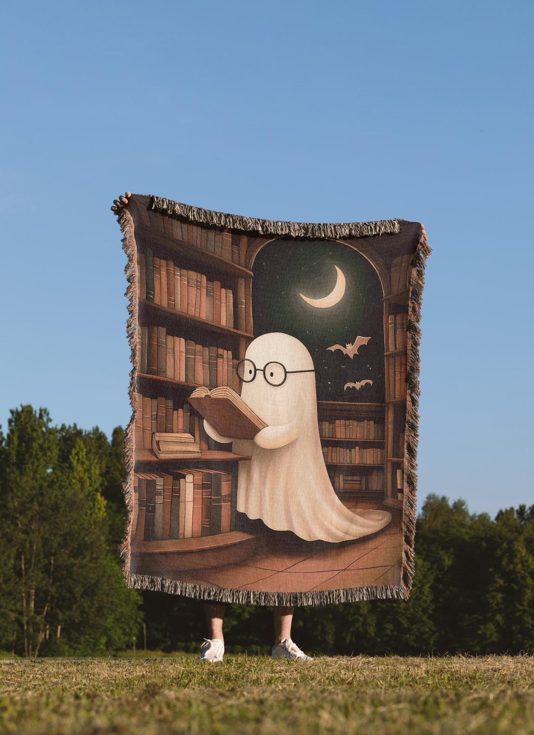 Vintage Ghost in Library: Cozy Halloween Throw Blanket, Ghost Reading ...