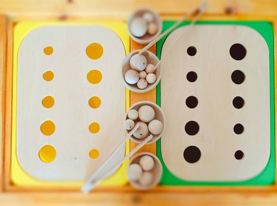 Flisat Size Sorter Activity Tray, Width Sorter, Set With Wooden Balls ...