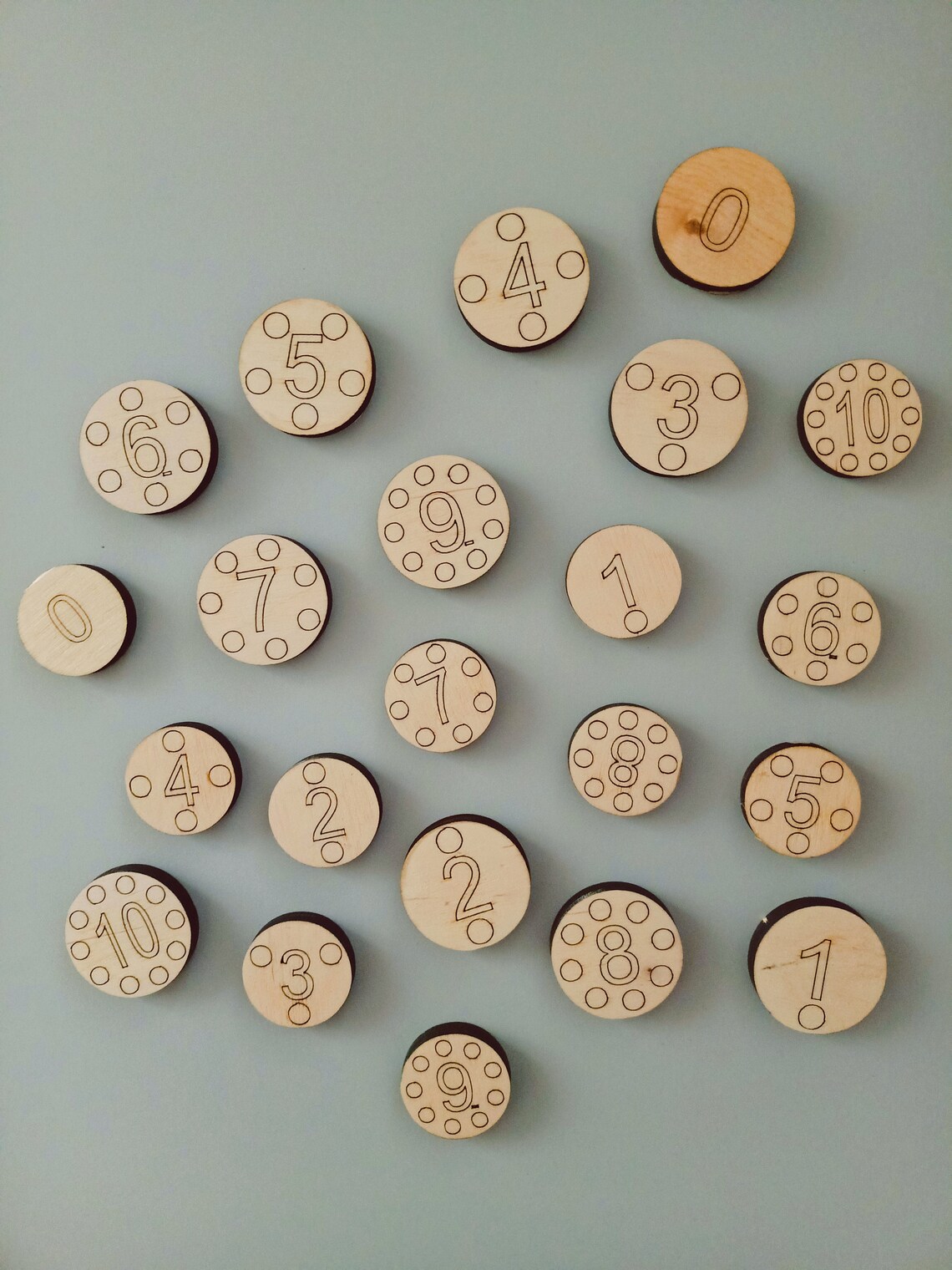 Double-sided Wooden Discs Colours and Numbers, Colour Play, Number ...