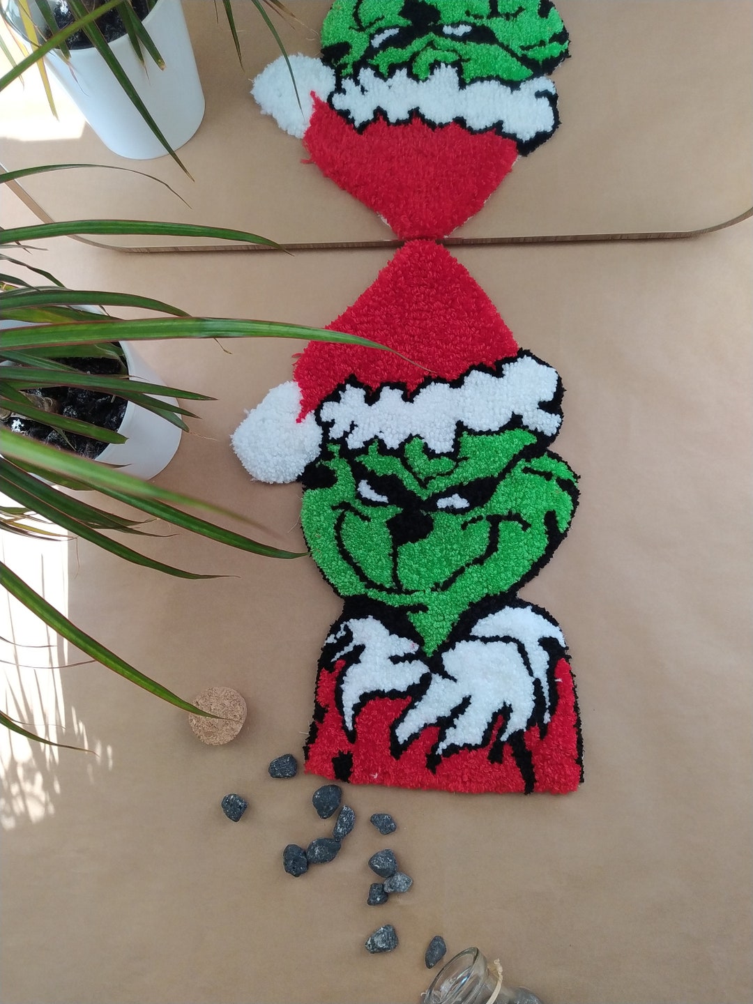Christmas Grinch Stole Handmade Tufted Rug Christmas Grinch Stole Home ...