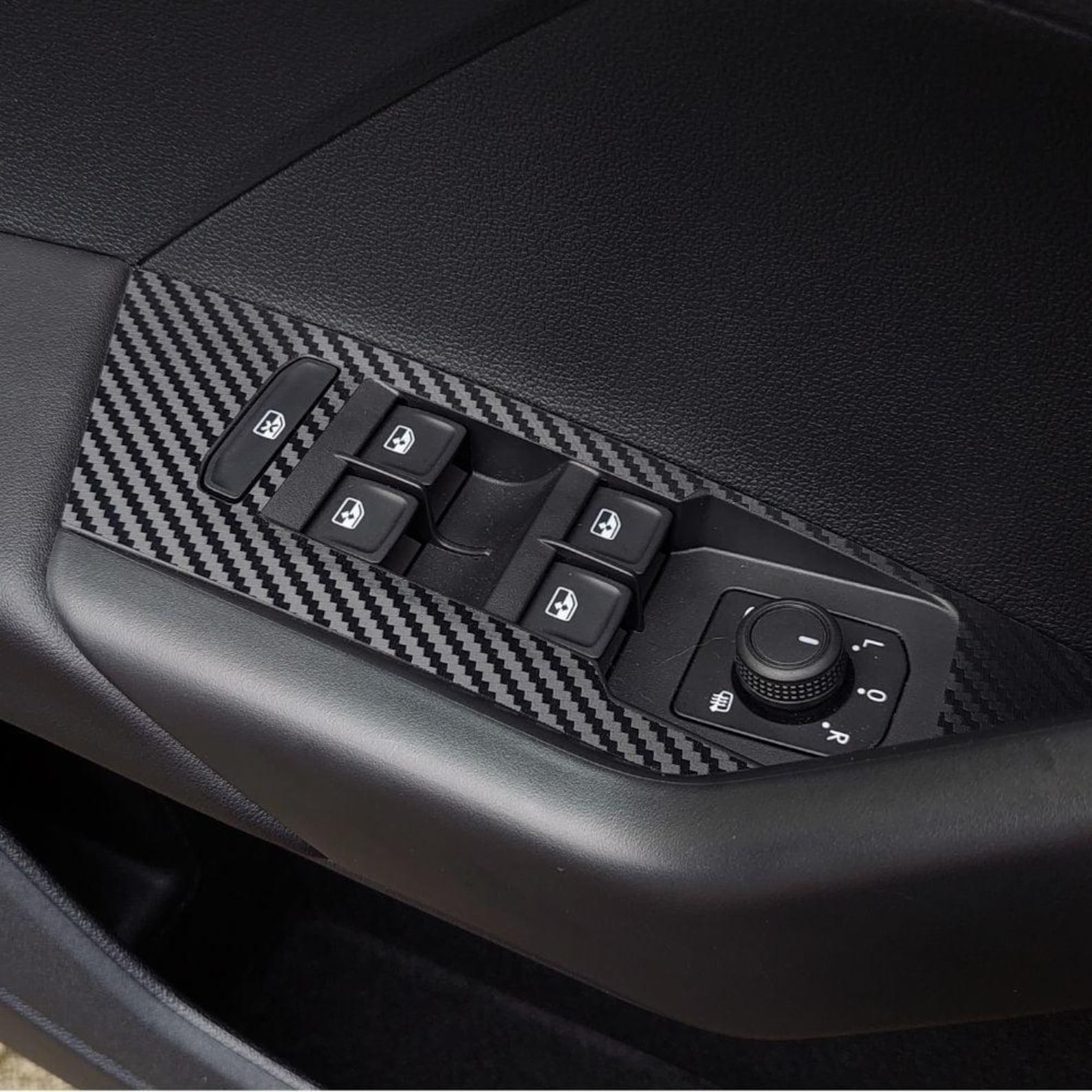 Volkswagen Polo MK6: Interior Door Pocket Vinyl Wrap - Carbon Fiber ...