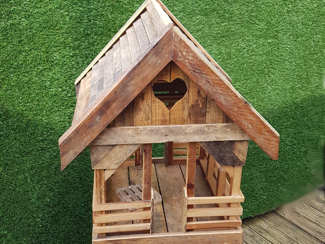Bird Table/barn Style Wooden Bird Table - Etsy UK