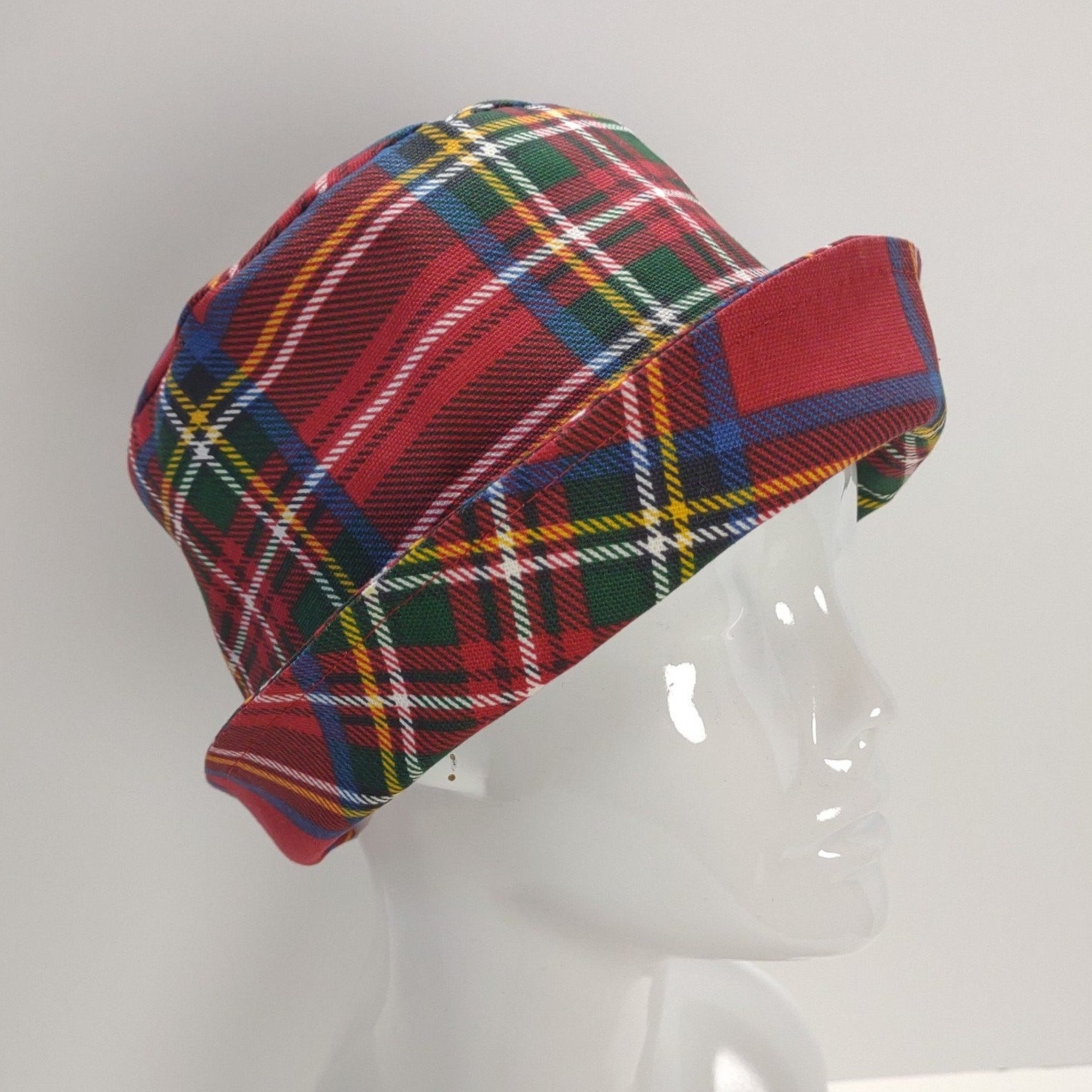 Red Tartan Cuffed Hat | Women's Medium - Etsy