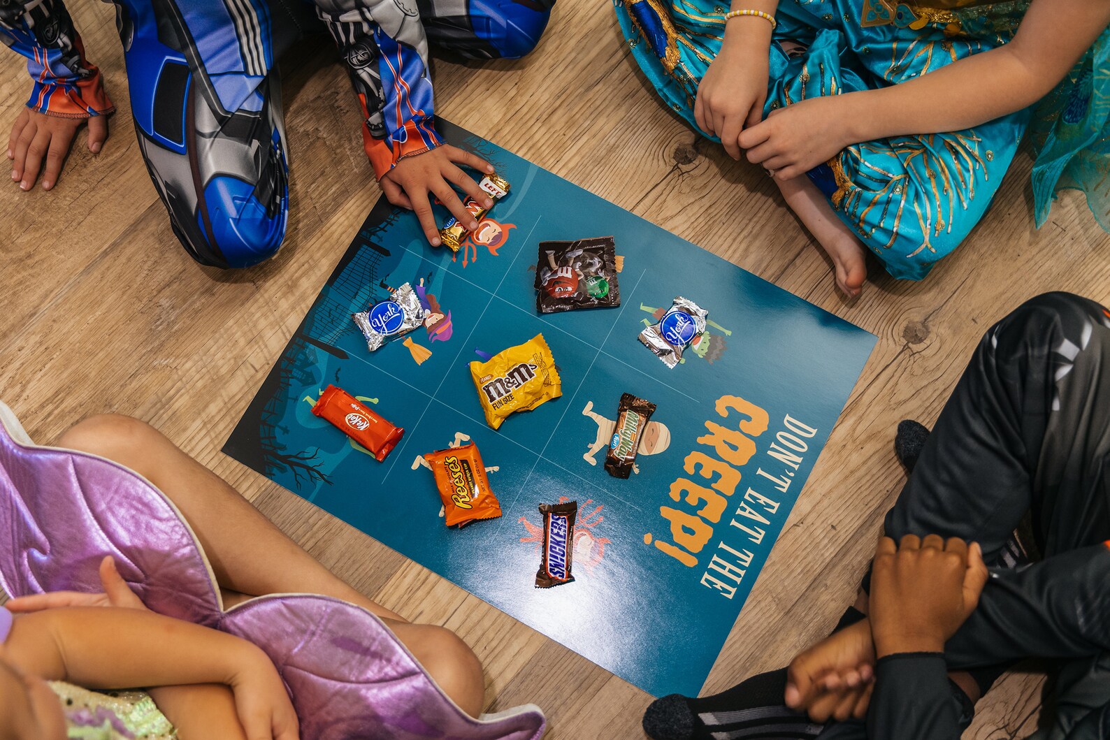 Halloween Party Games for Kids - Don't Eat the Creep! Game Board (don't ...