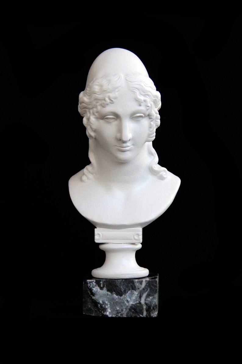 Helen of Troy, Helen of Sparta, Helen of Argos, Beautiful Helenpedestal ...