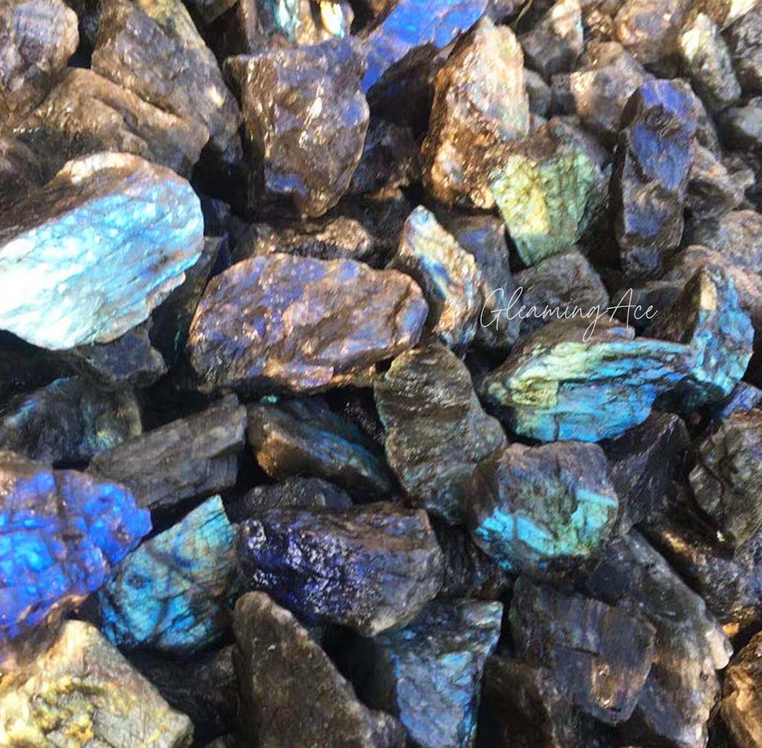 Natural Raw Labradorite Stone, Wholesale Rough Labradorite Crystals ...