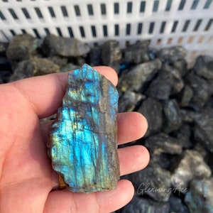 Natural Raw Labradorite Stone, Wholesale Rough Labradorite Crystals ...