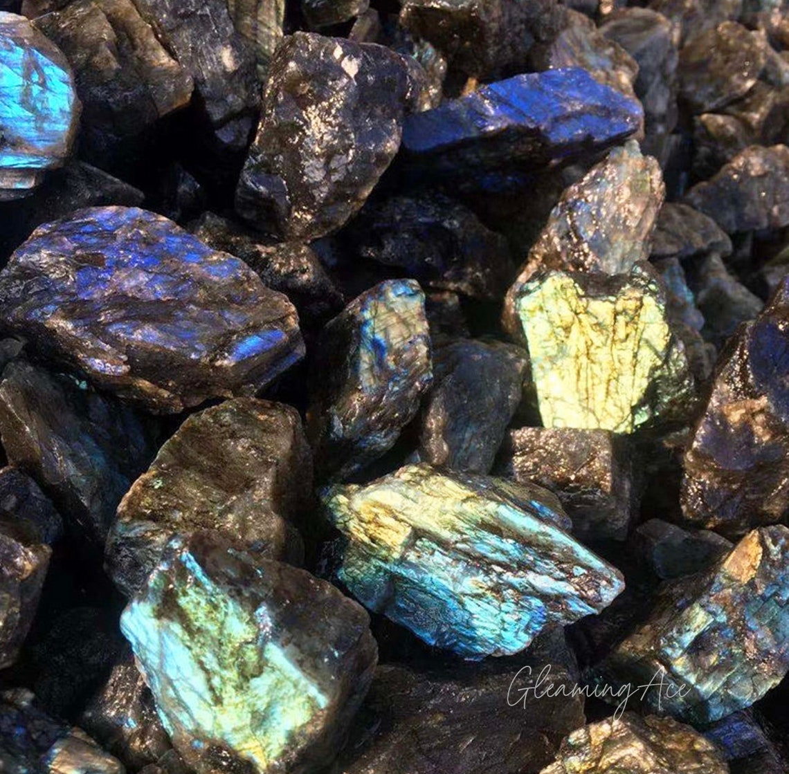 Natural Raw Labradorite Stone, Wholesale Rough Labradorite Crystals ...