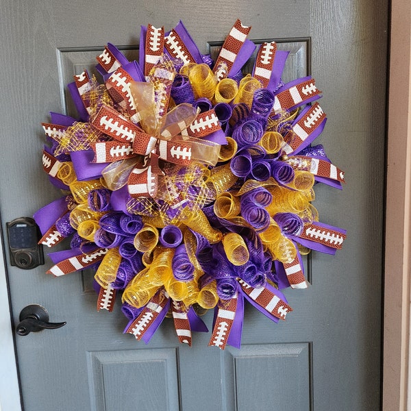 Sports Wreath - Etsy