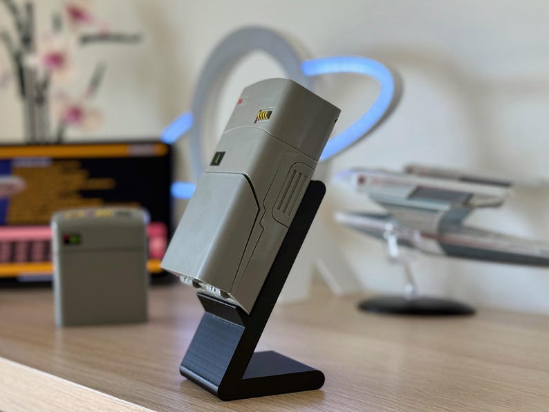 Playmates TNG Tricorder Display Stand 3D Printed - Etsy