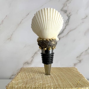 Shell Bottle Stopper, Wine Stopper, Gold Studs, Shell Decor - Etsy