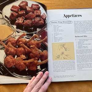 Vintage Cook Book 1981, Betty Crocker’s Chinese Cookbook Leeann Chin ...