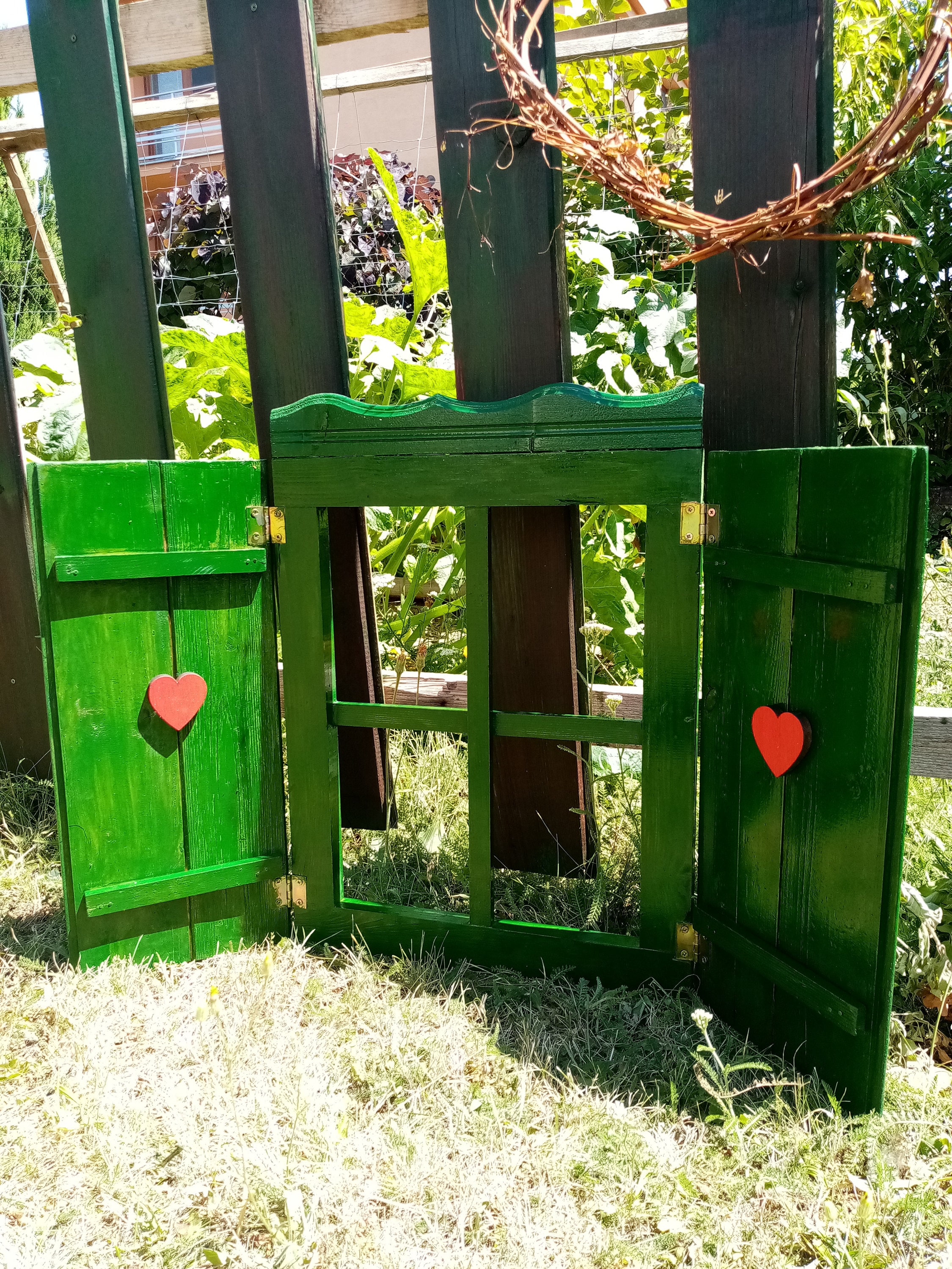 Decorative Wood Window Frame for Wall Decor Heart, Old Windows, Rustic ...