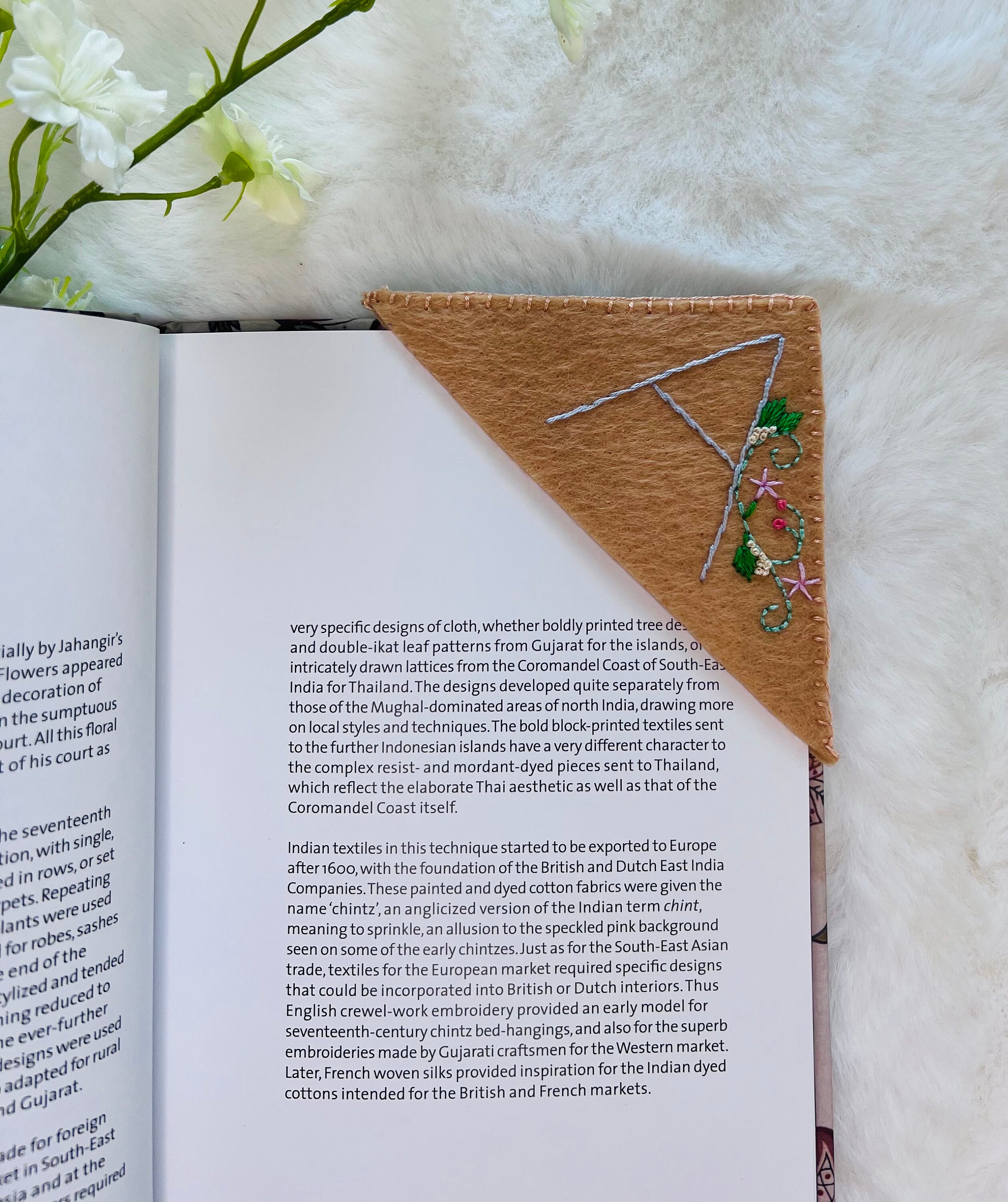 Embroidered Custom Corner Bookmark Handmade Embroidery Gift - Etsy
