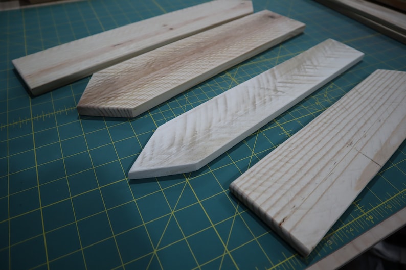 Rustic Wood Directional Sign Arrows: DIY Wedding, Garden, Tiki Bar - 10 ...