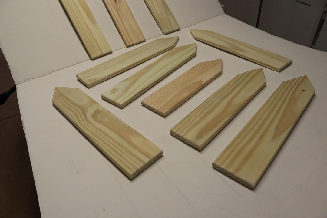 Outdoor Unfinished Wood Directional Sign Arrows: DIY Wedding & Event ...