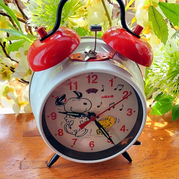 Snoopy Clocks - Etsy
