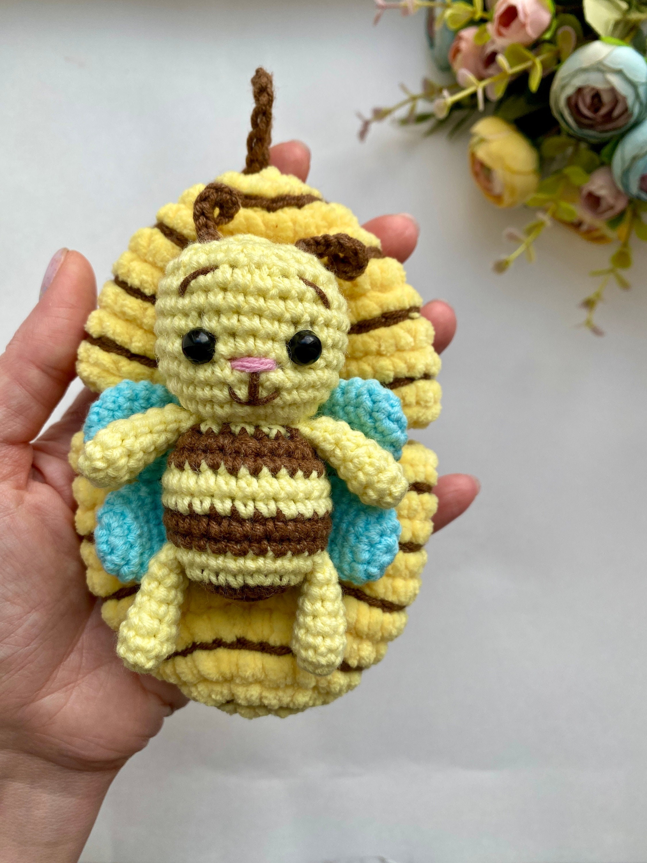 Crochet Pattern Bee in Beehive - Amigurumi Easter Bumble Bee - English ...